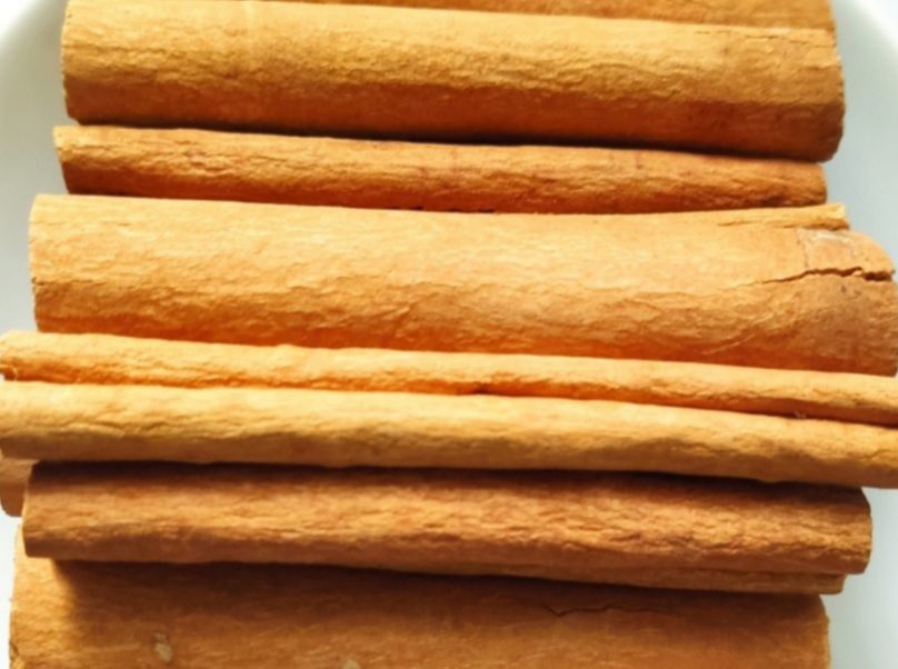 Cigarette Cassia - AVC Farm